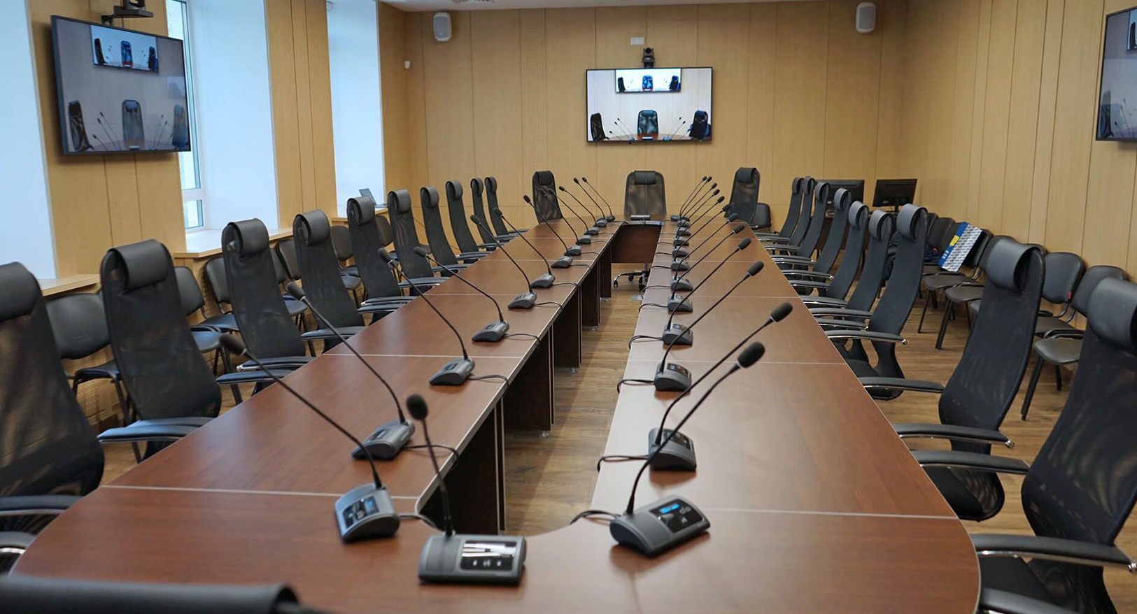 Video Conferencing Solution: How It Multiples The Productivity Of ...